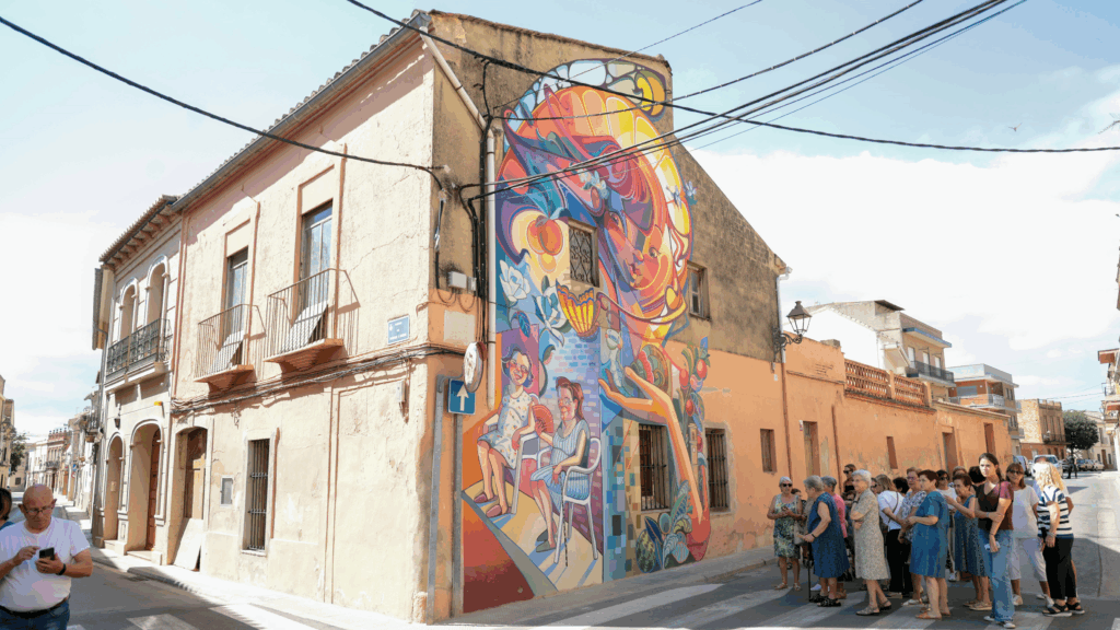 Benifaraig mural de arte urbano